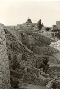 Kathleen Kenyon - The Palestine Exploration Fund