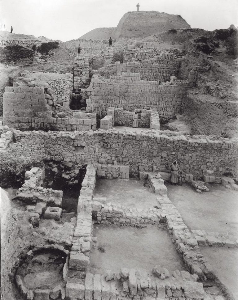 Kathleen Kenyon - The Palestine Exploration Fund